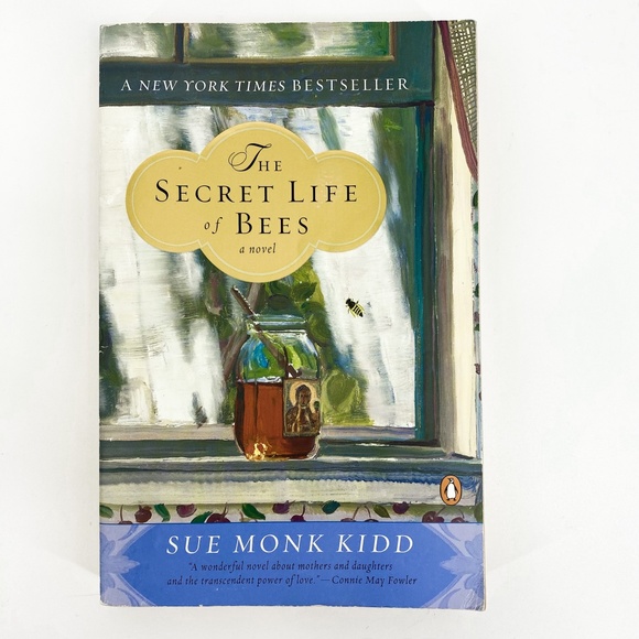 Book | Other | The Secret Life Of Bees Book Softcover By Sue Monk Kidd ...